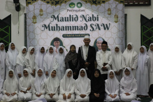 MAN 1 Yogyakarta | MAN PK MAN 1 Yogyakarta Gelar Peringatan Maulid Nabi Muhammad SAW: Momentum ...